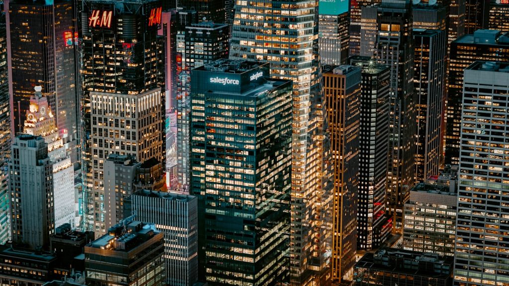 Why Living in a Big City is Better? - blog.iNthacity