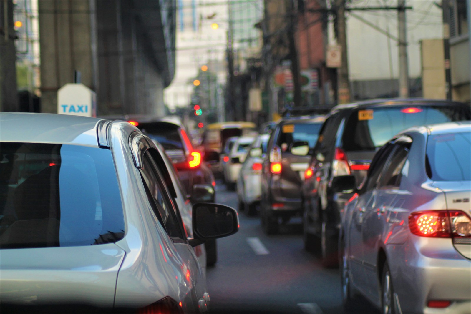 What Is the Downside of Living in a City? - blog.iNthacity