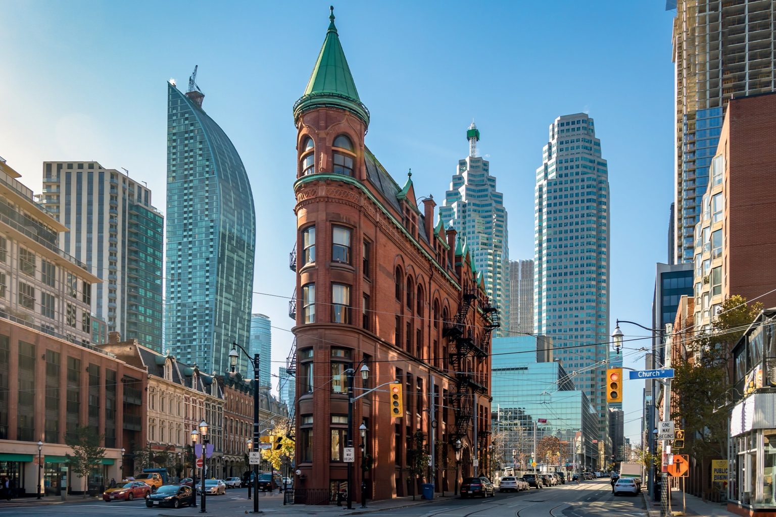 Why is Toronto more famous than Ottawa? - blog.iNthacity